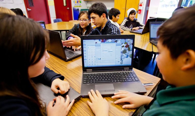 Netop Vision Pro: Klassenraum-Management mit E-Learning-Plattform